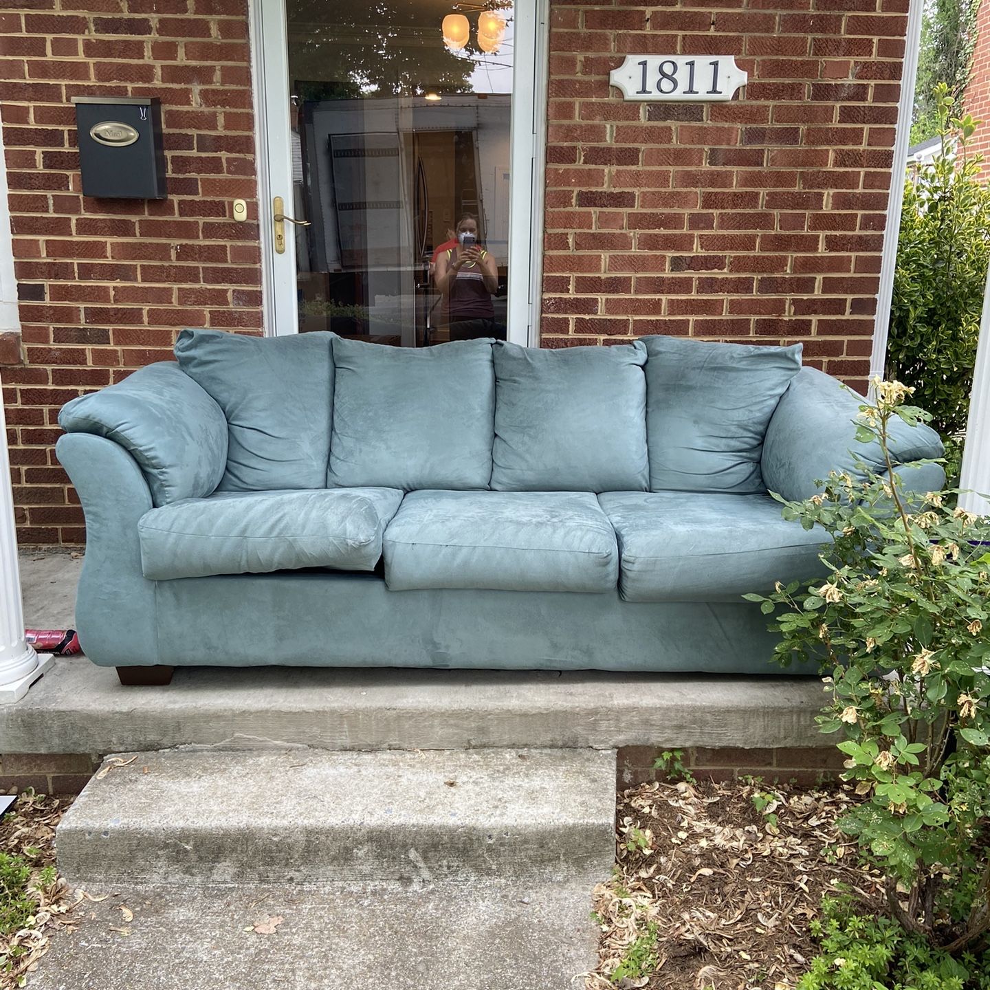 Ashley Furniture Darcy Sofa | Cabinets Matttroy