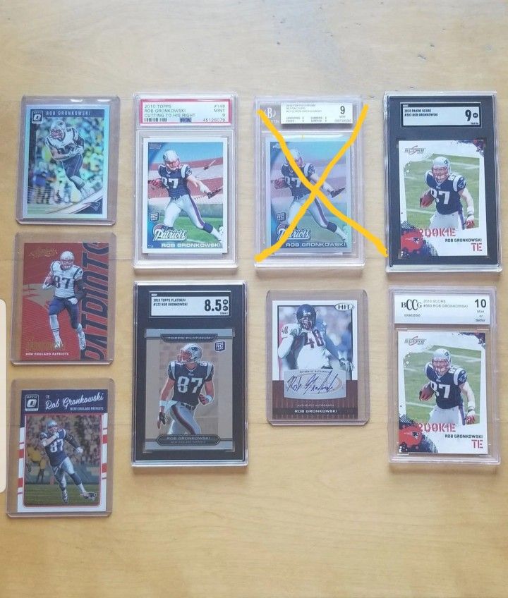 Rob Gronkowski Auto lot. (8) Cards. for Sale in Orangeburg, NY - OfferUp