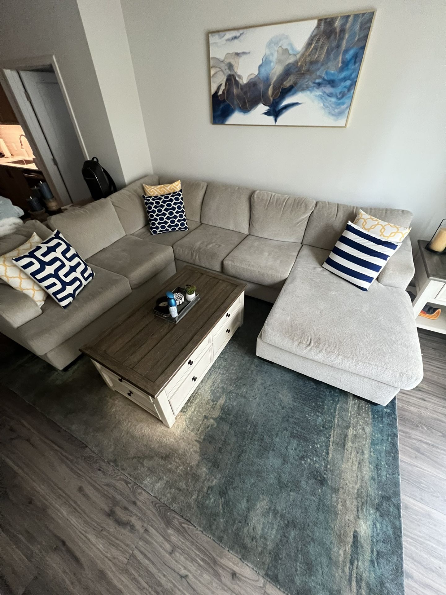 Ashley Enola Sectional Couch for Sale in Brea, CA - OfferUp
