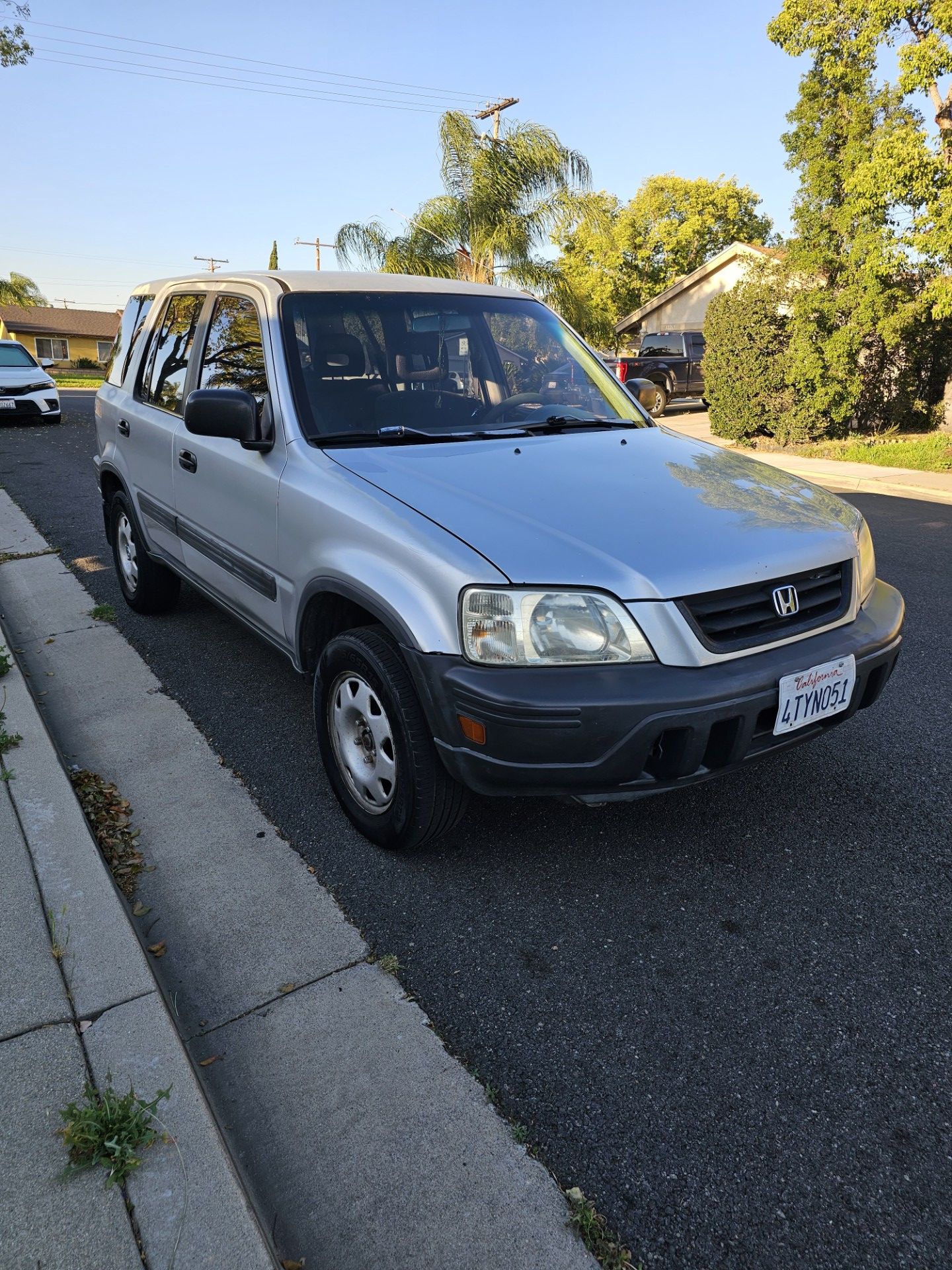 2001 Honda Cr-v for Sale in Moreno Valley, CA - OfferUp