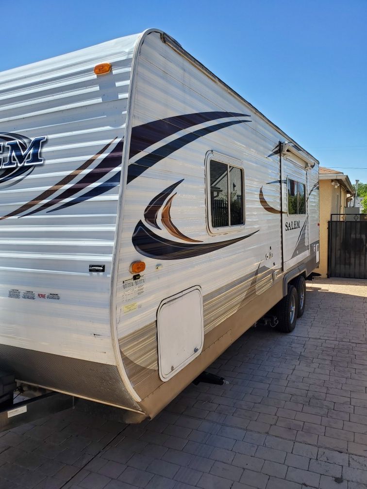 Travel Trailer RV 2012 Forest River for Sale in Los Angeles, CA - OfferUp