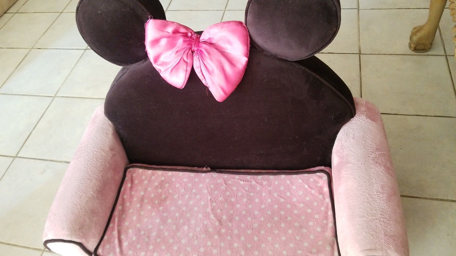 Minnie Mouse Sofa | Cabinets Matttroy