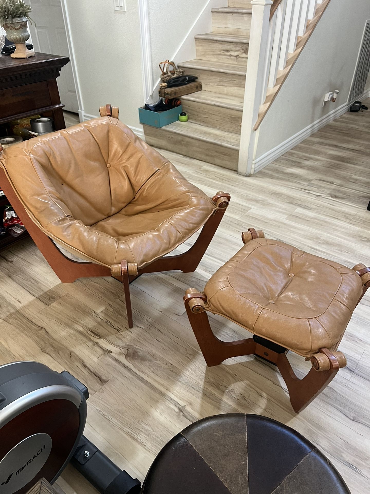 Cozy Relaxing Chair for Sale in Rancho Cucamonga, CA - OfferUp