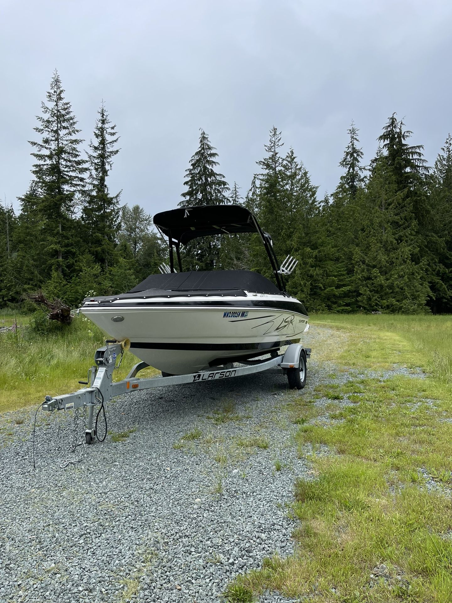 2017 Larson LSR 2100 Including 2017 Boat Trailer for Sale in Sedro ...