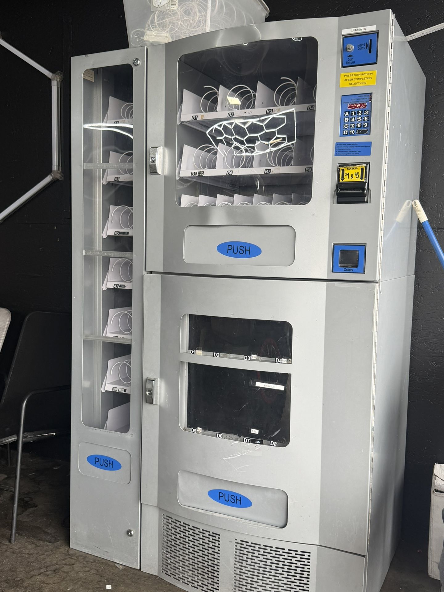 Vending Machine for Sale in Long Beach, CA - OfferUp