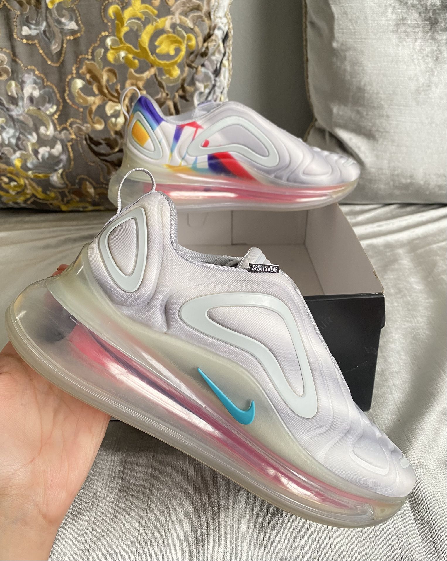 Nike Air Max 720 Rainbow for Sale in Kissimmee, FL - OfferUp