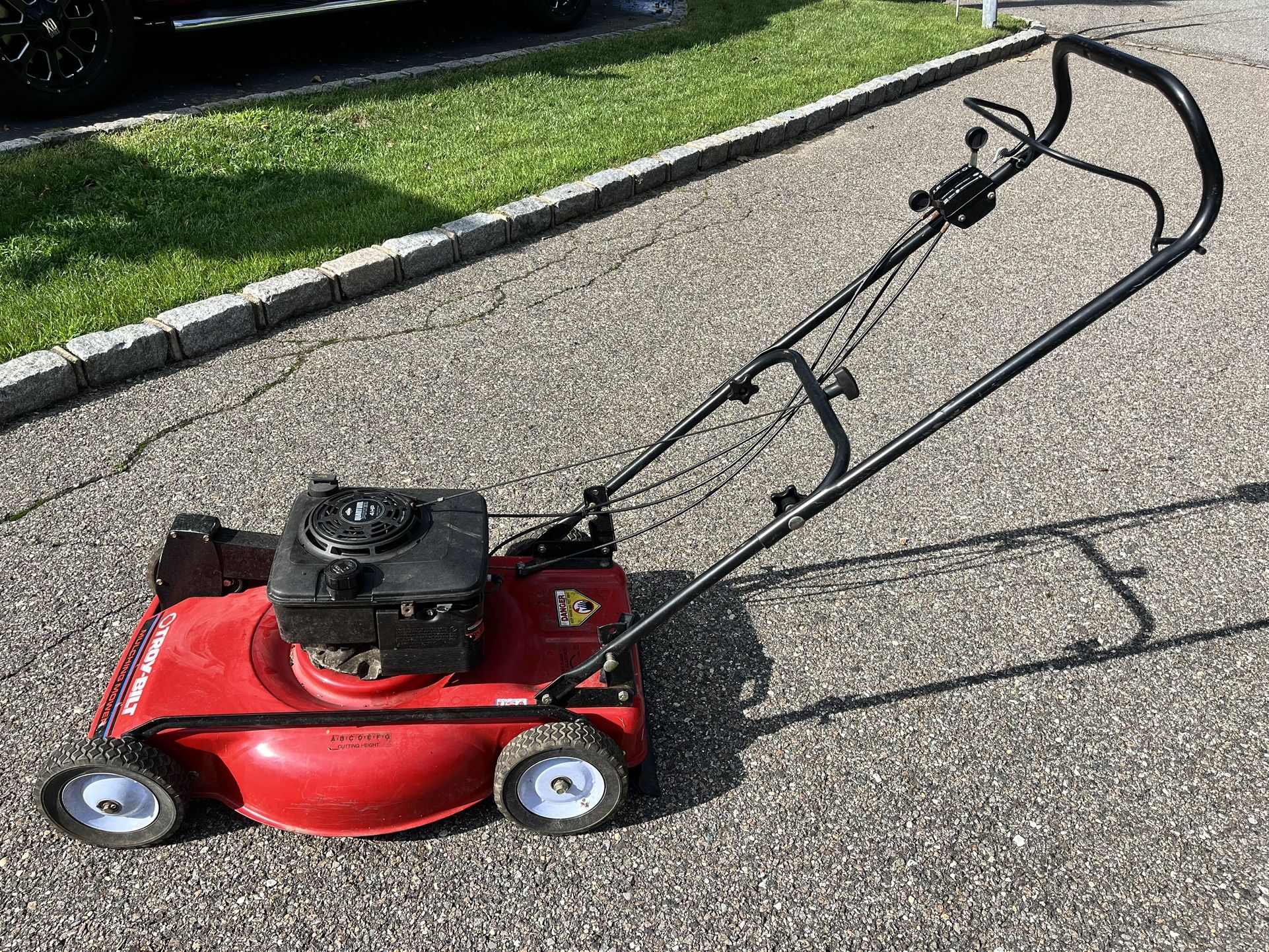 OLD COMMERCIAL TROY BILT SELF PROPELLED MULCHER LAWNMOWER RUNS for Sale ...