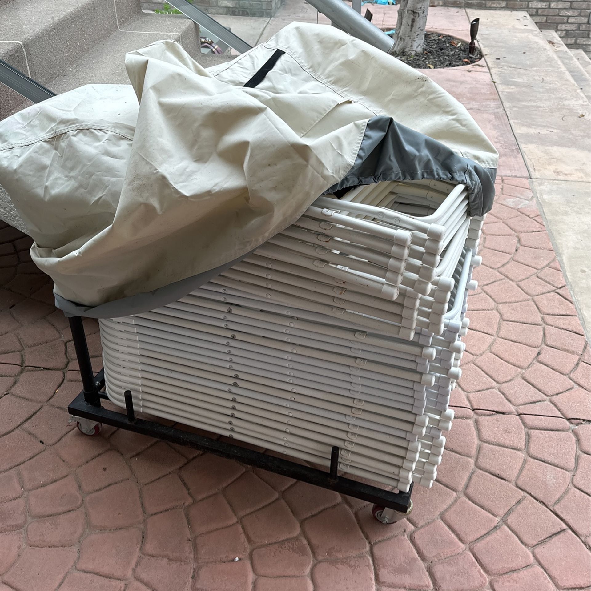30 Folding Chairs Rack And Cover for Sale in Santa Ana, CA - OfferUp