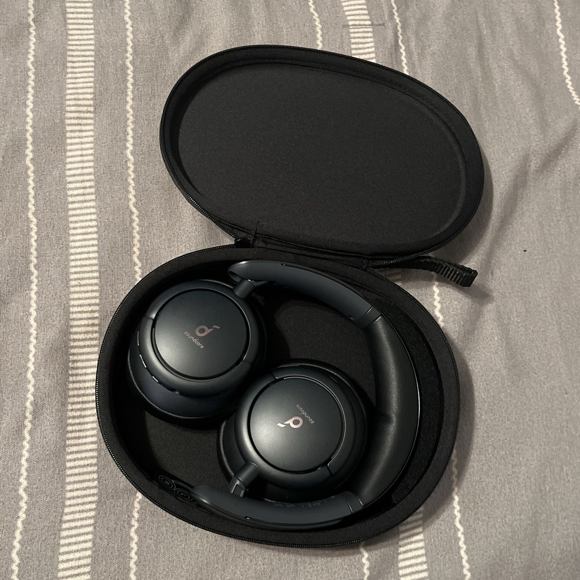 Soundcore Life Tune ANC Headphones for Sale in San Antonio, TX - OfferUp