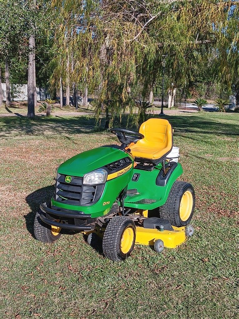 John Deere D170 Mower for Sale in Humble, TX - OfferUp