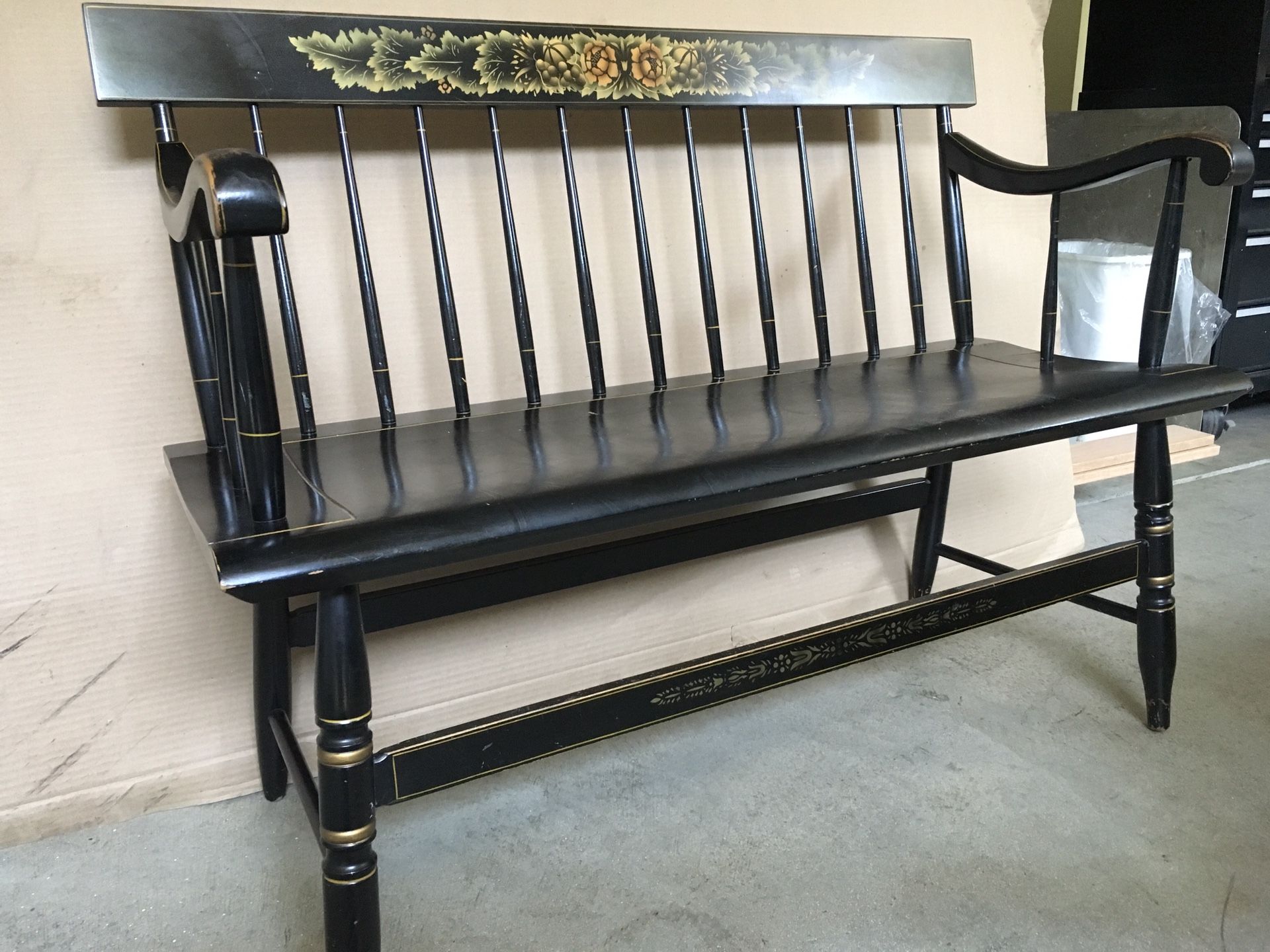 Hitchcock Deacons Bench for Sale in Dartmouth, MA - OfferUp