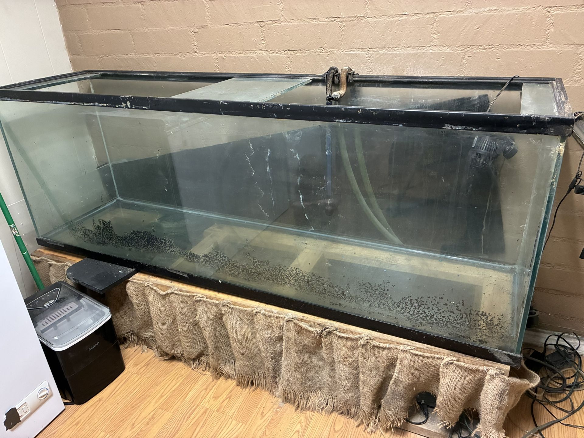120 Gallon Fish Tank for Sale in Inglewood, CA - OfferUp