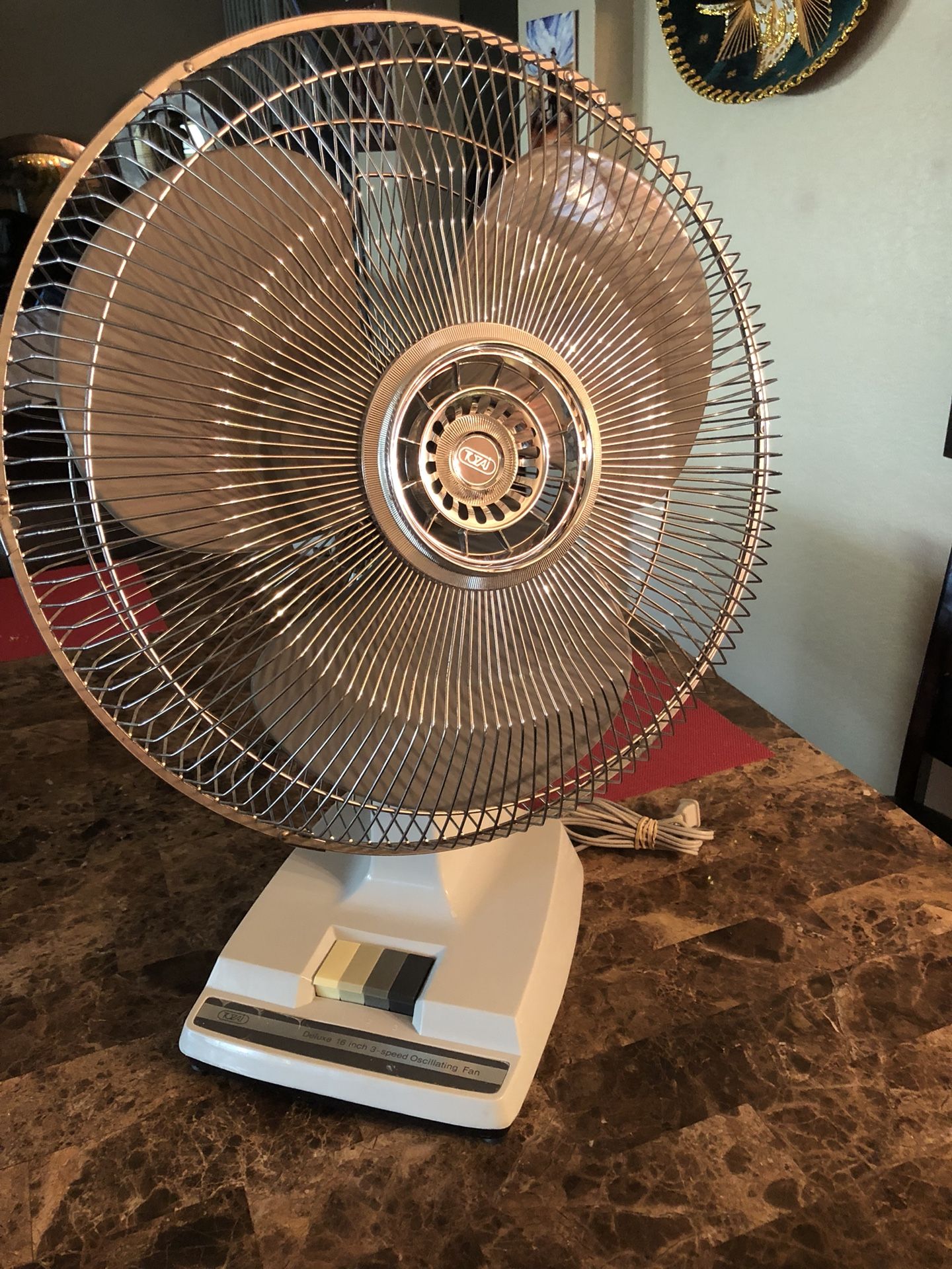 Vintage Tozai 3 Speed Oscillating Personal Desk Table Fan 12" Blade ...