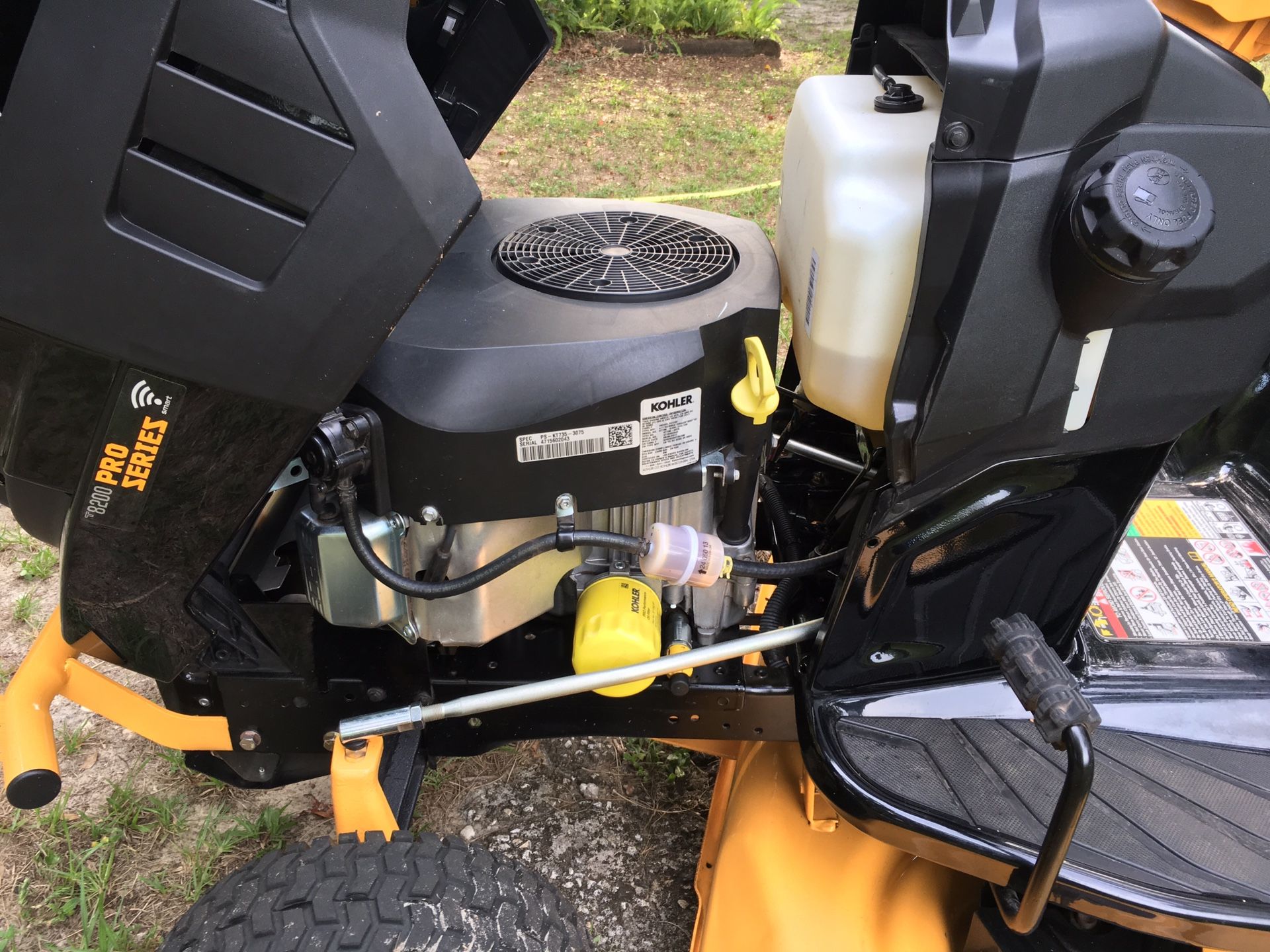 Craftsman Pro 46” smart riding mower for Sale in Riverview, FL - OfferUp