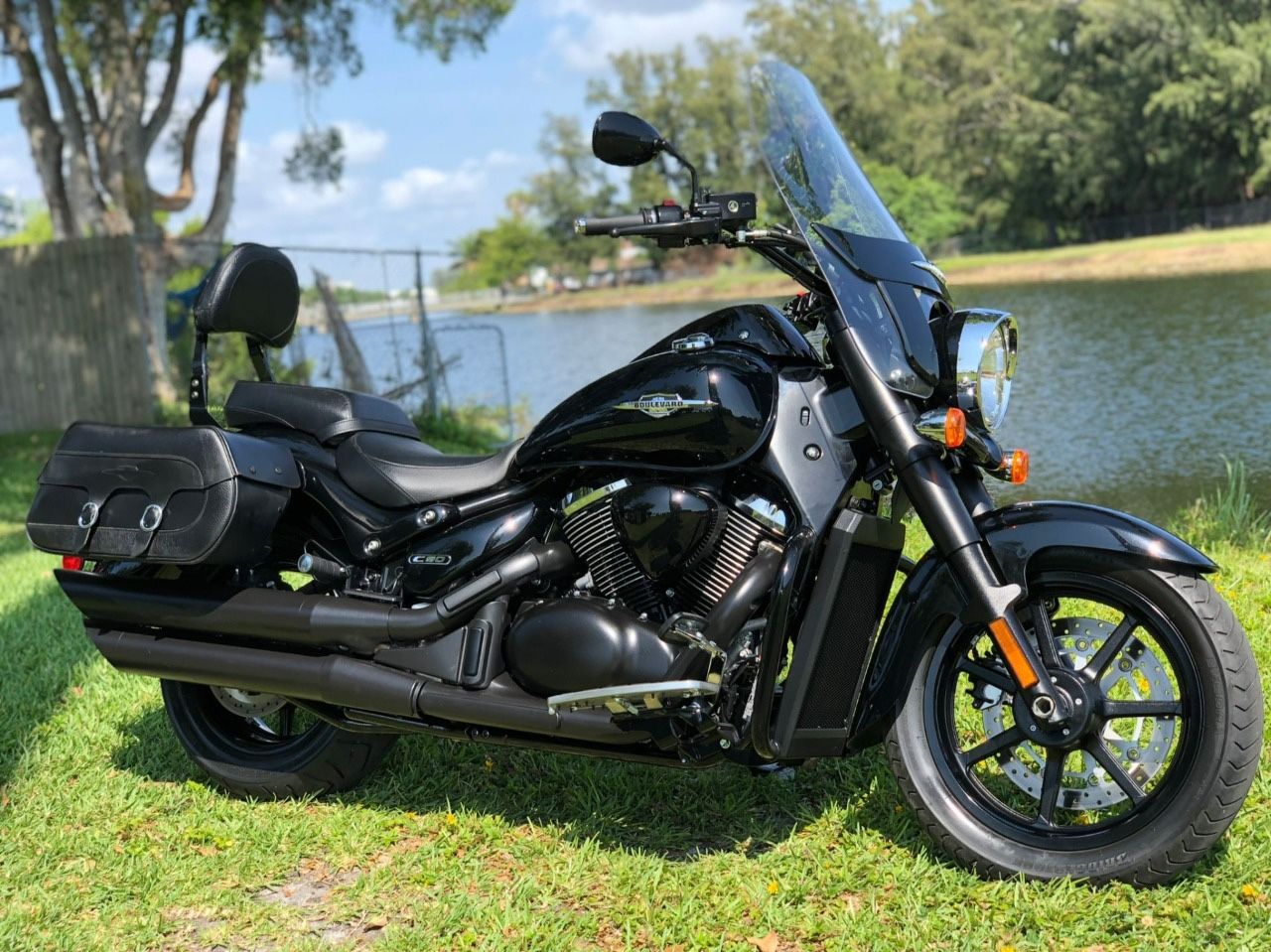 2014 SUZUKI BOULEVARD C90 BOSS for Sale in Sunny Isles Beach, FL - OfferUp