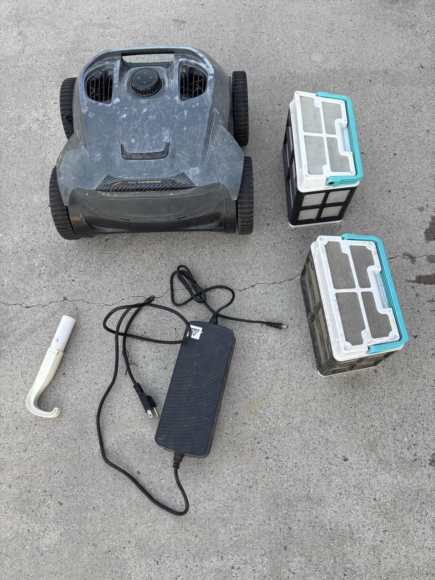 Aiper Seagull Pro Battery Pool Cleaner Floor Wall Waterline for Sale in ...