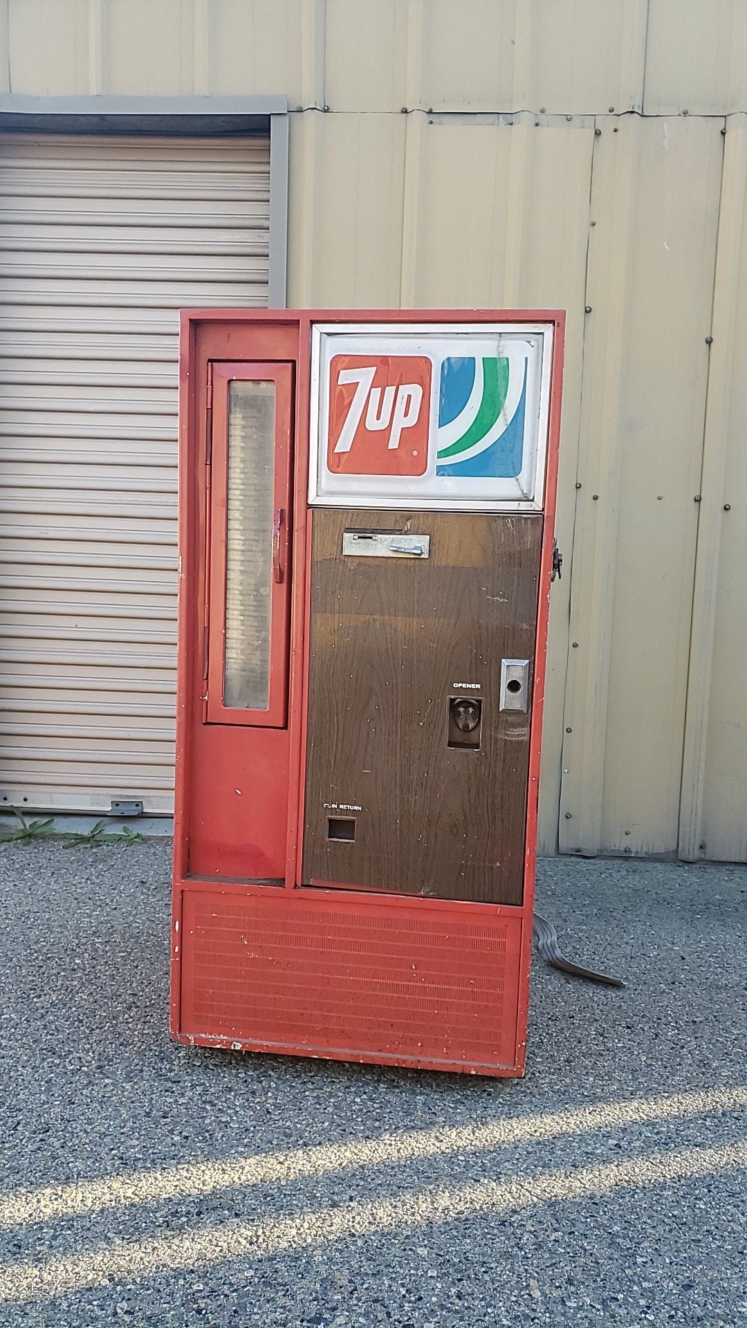 7up fridge from the 1950s works good keeps soda ice cold $150 for Sale ...