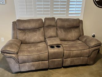 Sam Levitz Leather Sofas | Baci Living Room