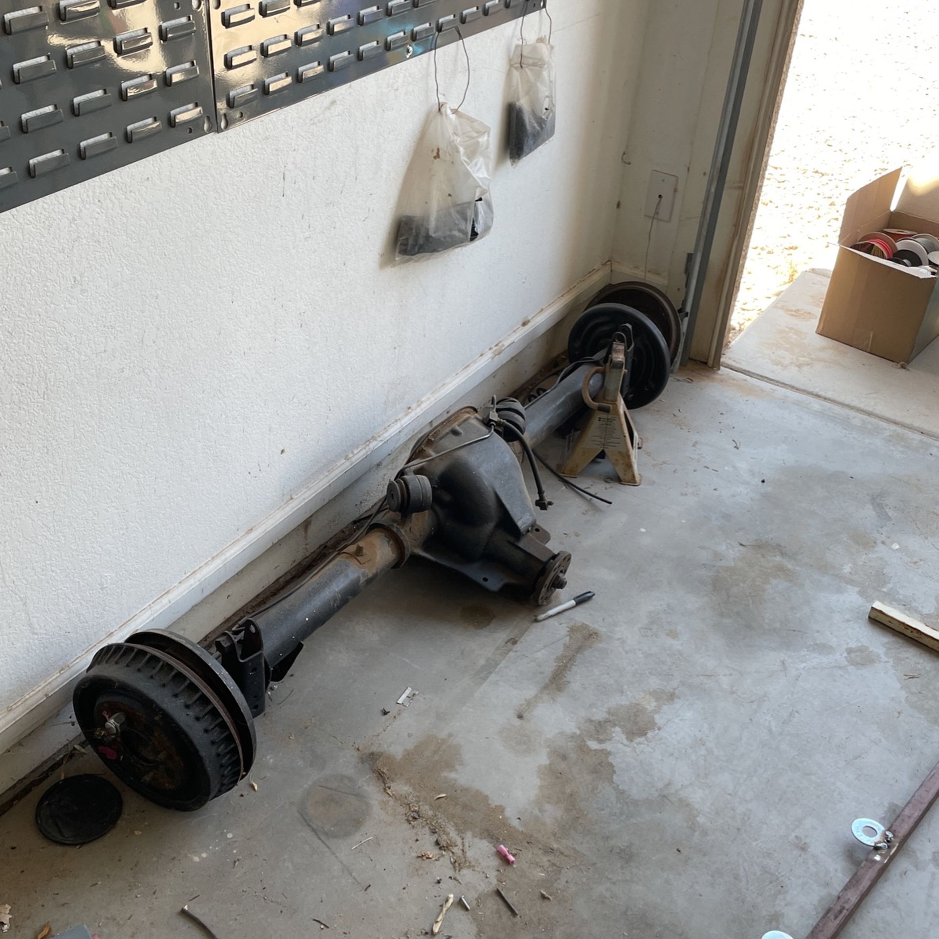 Ford 8.8 Rear End Differential 4:10 Limited Slip for Sale in San Tan ...