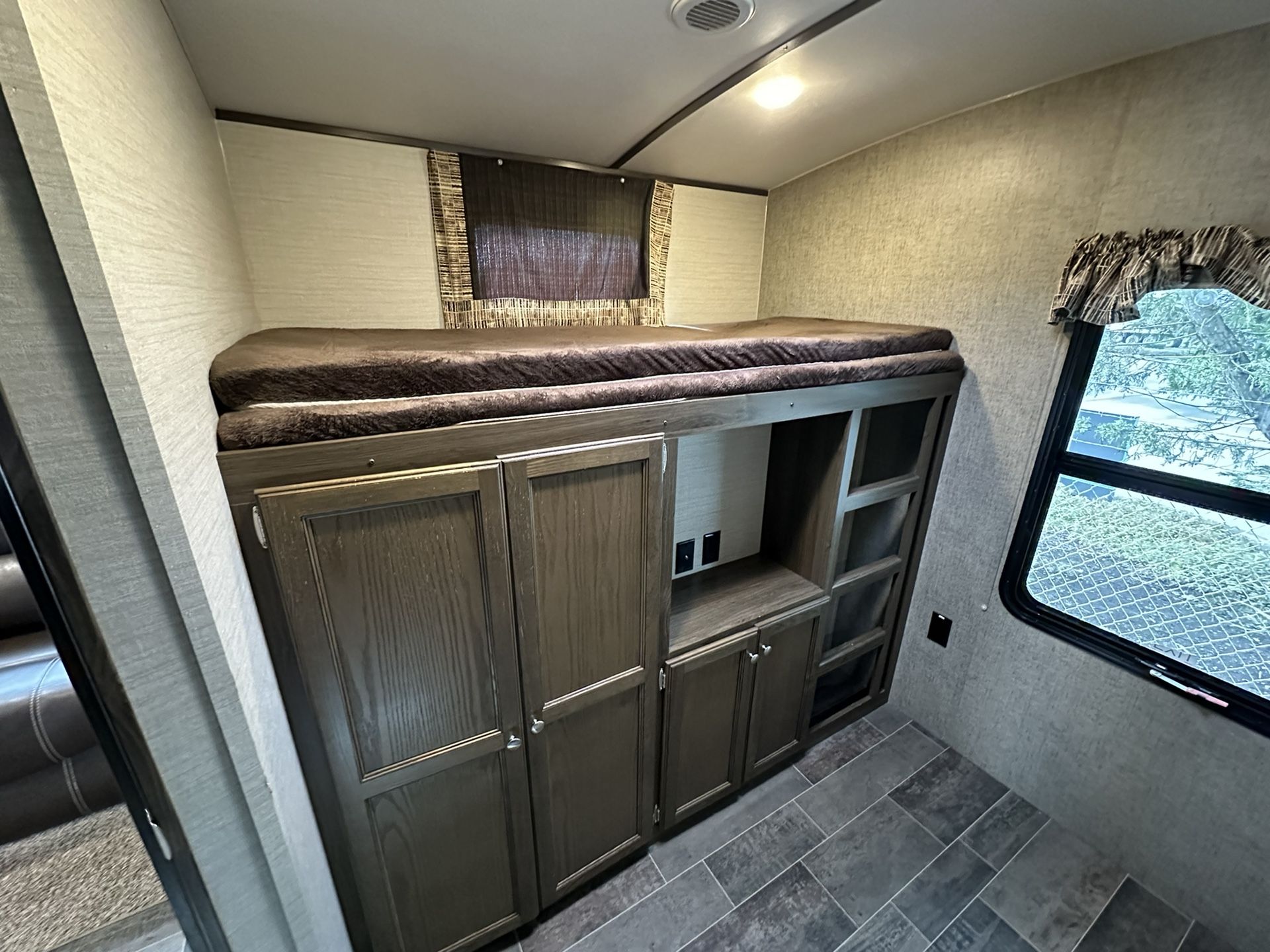 2017 Keystone Bullet Premier for Sale in Tacoma, WA - OfferUp