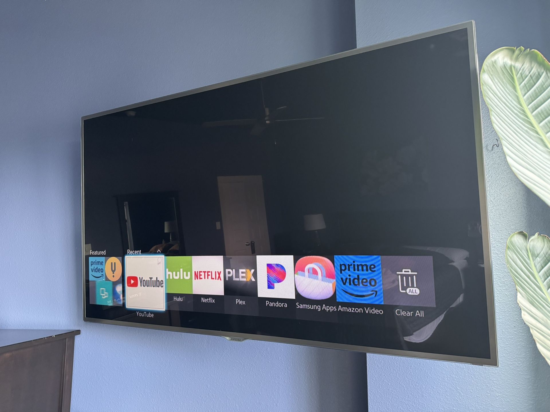 60 Inch Samsung 1080p LCD Smart Tv for Sale in Houston, TX - OfferUp