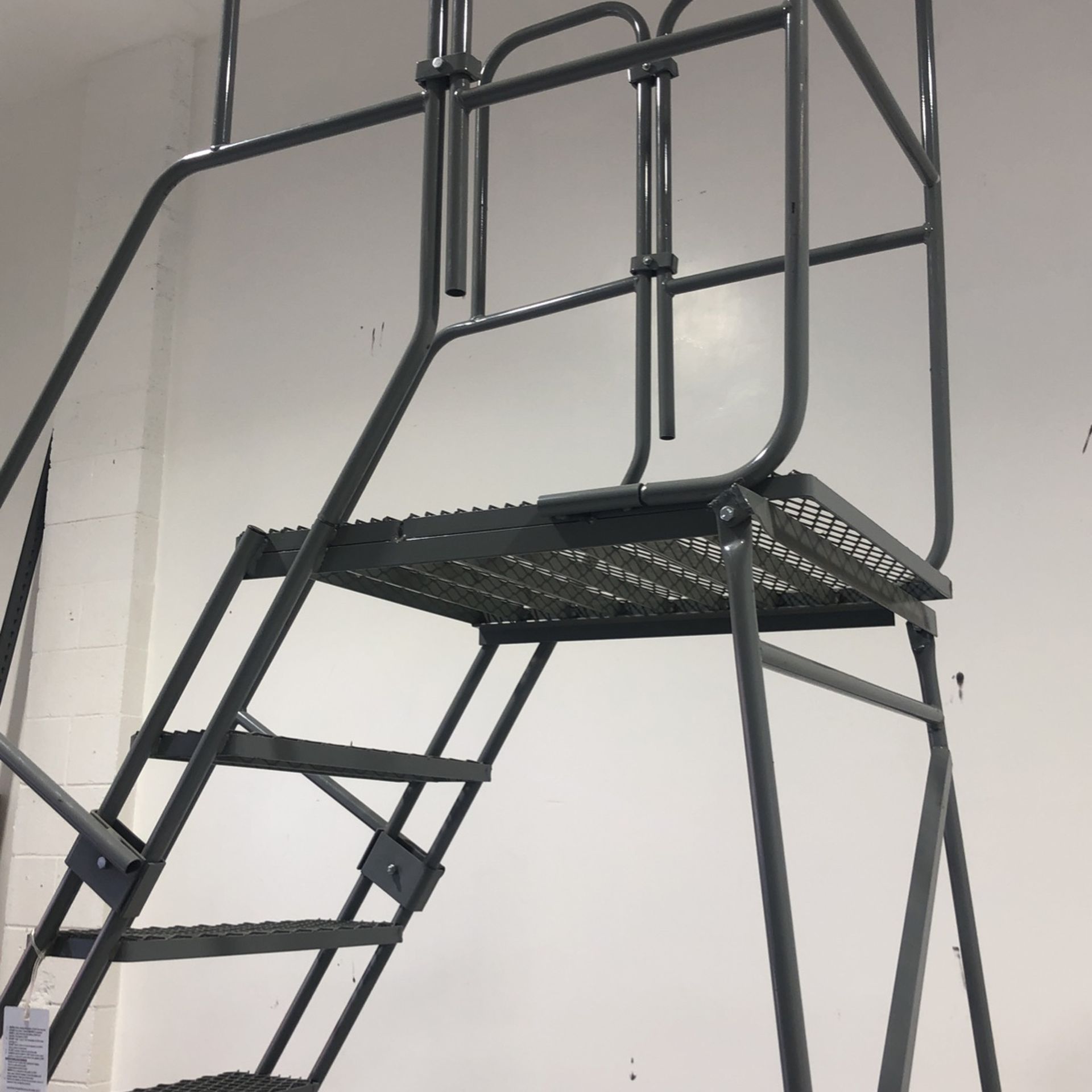 Ladder for Sale in Lake View Terrace, CA - OfferUp