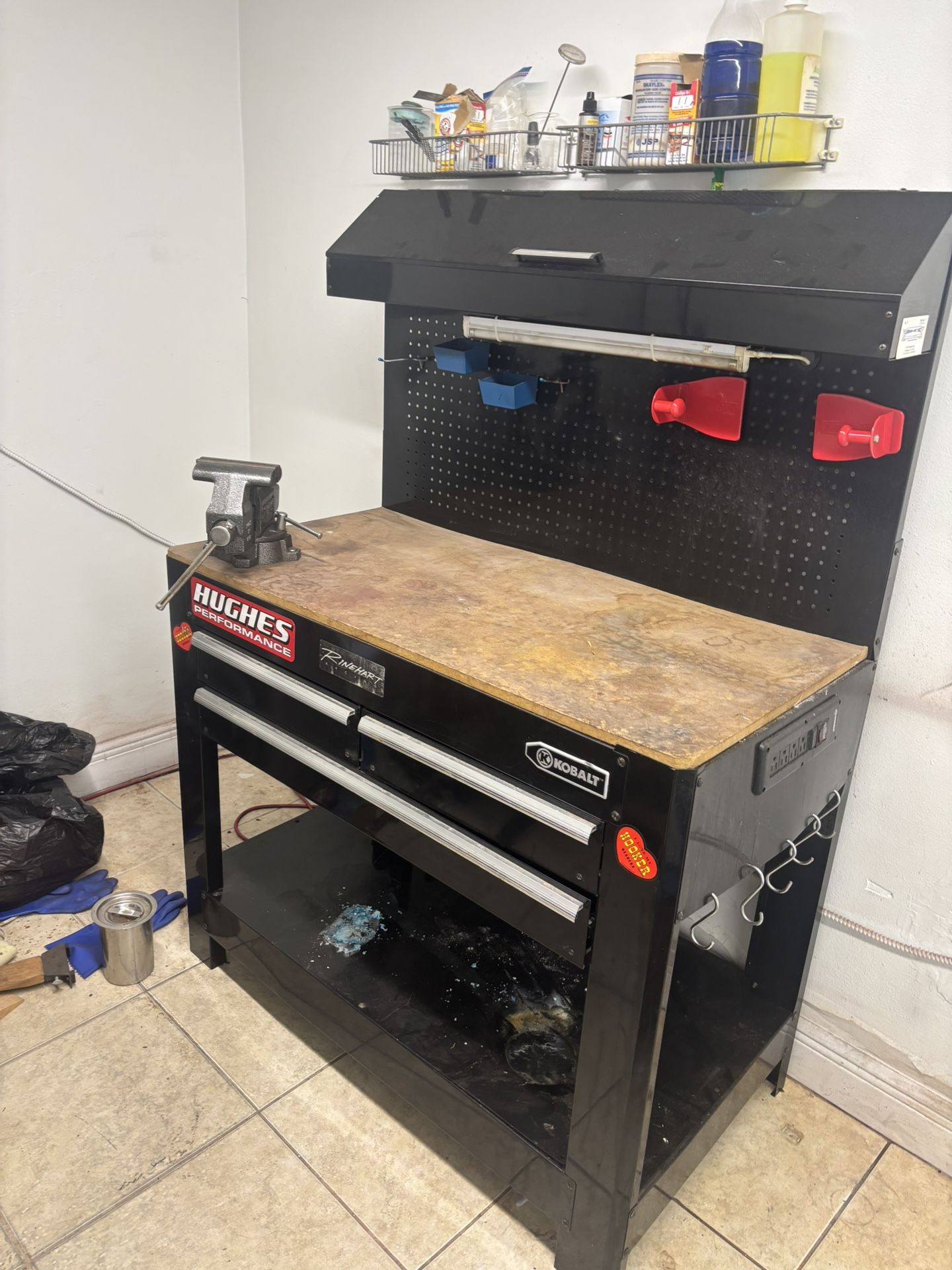 Husky Workbench for Sale in Fort Lauderdale, FL - OfferUp