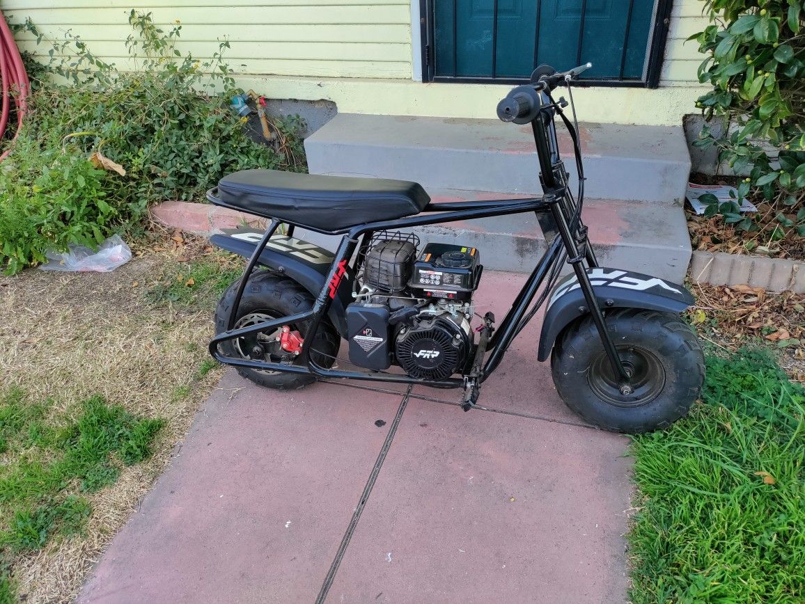 Mini Bike Like New for Sale in Grand Terrace, CA - OfferUp