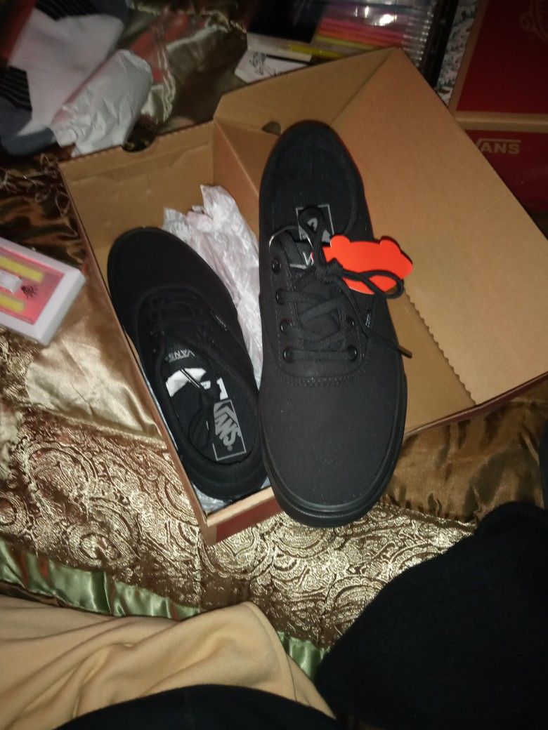 Vans Authentic All Black On Feet