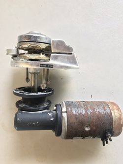 LOFRANS WINDLASSES MARLIN ML 012436 12vol 700W for Sale in Miami, FL ...