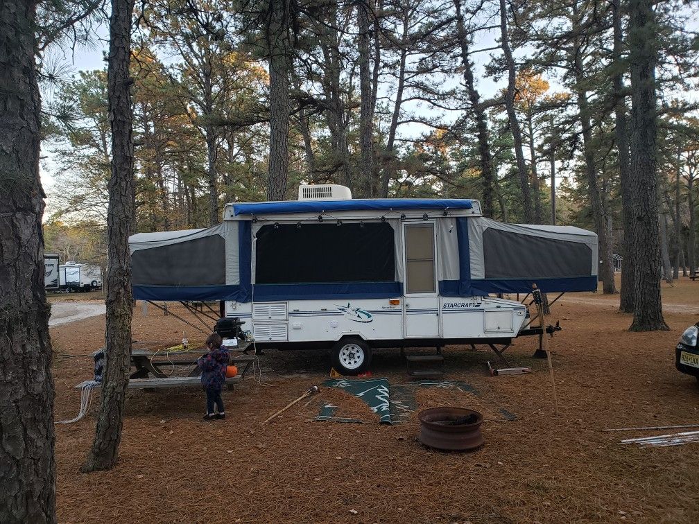 2000 starcraft spaceliner pop up camper for Sale in Blackwood, NJ - OfferUp
