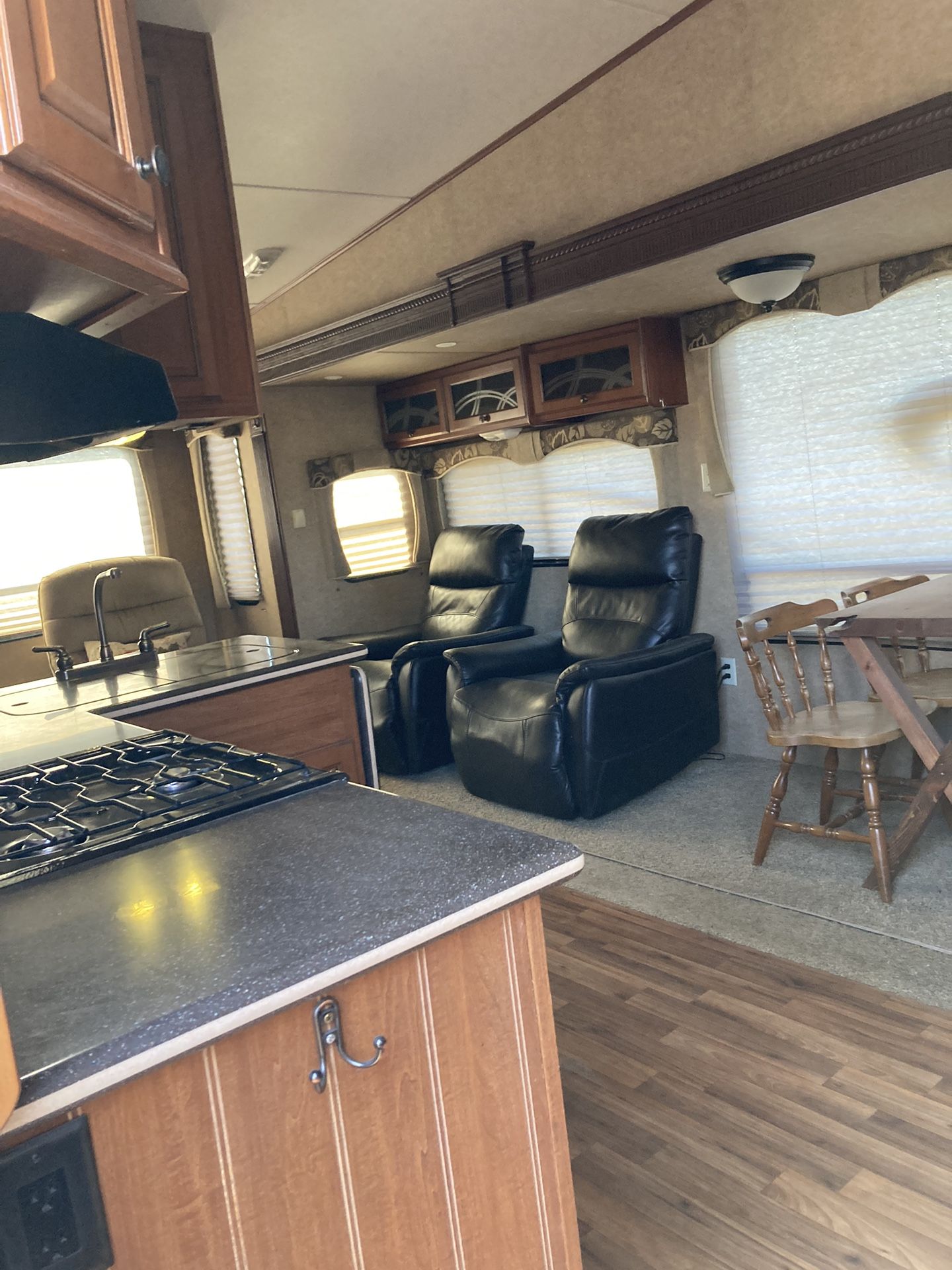 2011 Greystone 32RL for Sale in Perris, CA - OfferUp