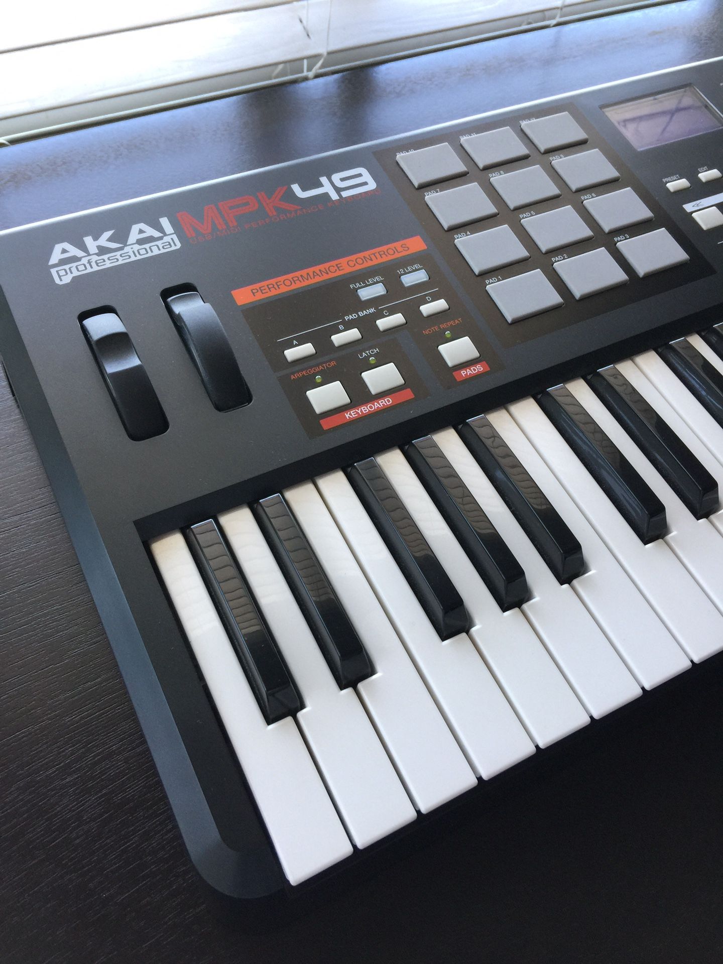 Akai MPK49 MIDI Controller Keyboard for Sale in Long Beach, CA - OfferUp