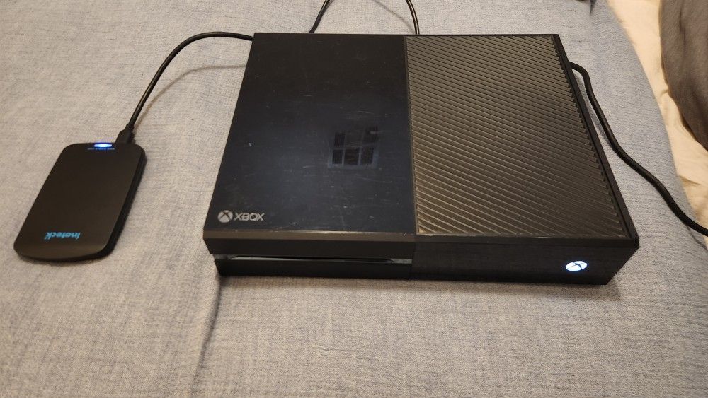 First Gen Xbox One for Sale in Scottsdale, AZ - OfferUp