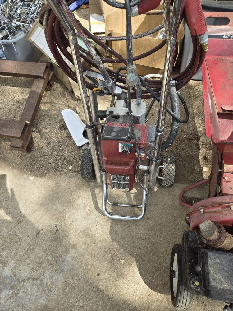 Titan Sprayer for Sale in Anza, CA - OfferUp