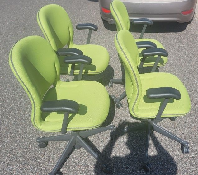 2017 Herman Miller Equa 2 Office Desk Gaming Chairs for Sale in ...