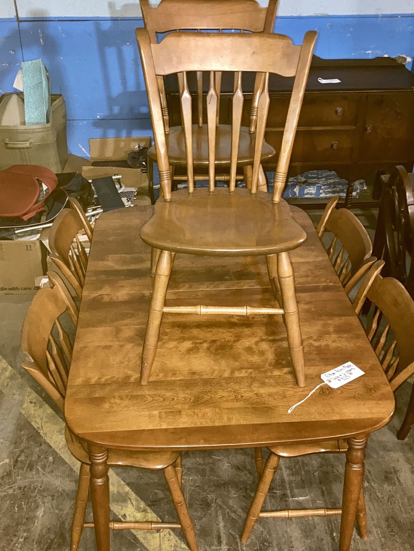 Maple dining room set for Sale in Tyrone, PA - OfferUp