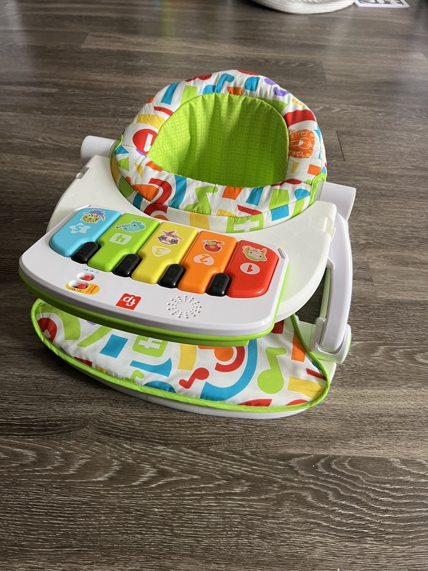 Fisher-Price Baby Portable Chair Deluxe Kick & Play Sit-Me-Up Floor ...