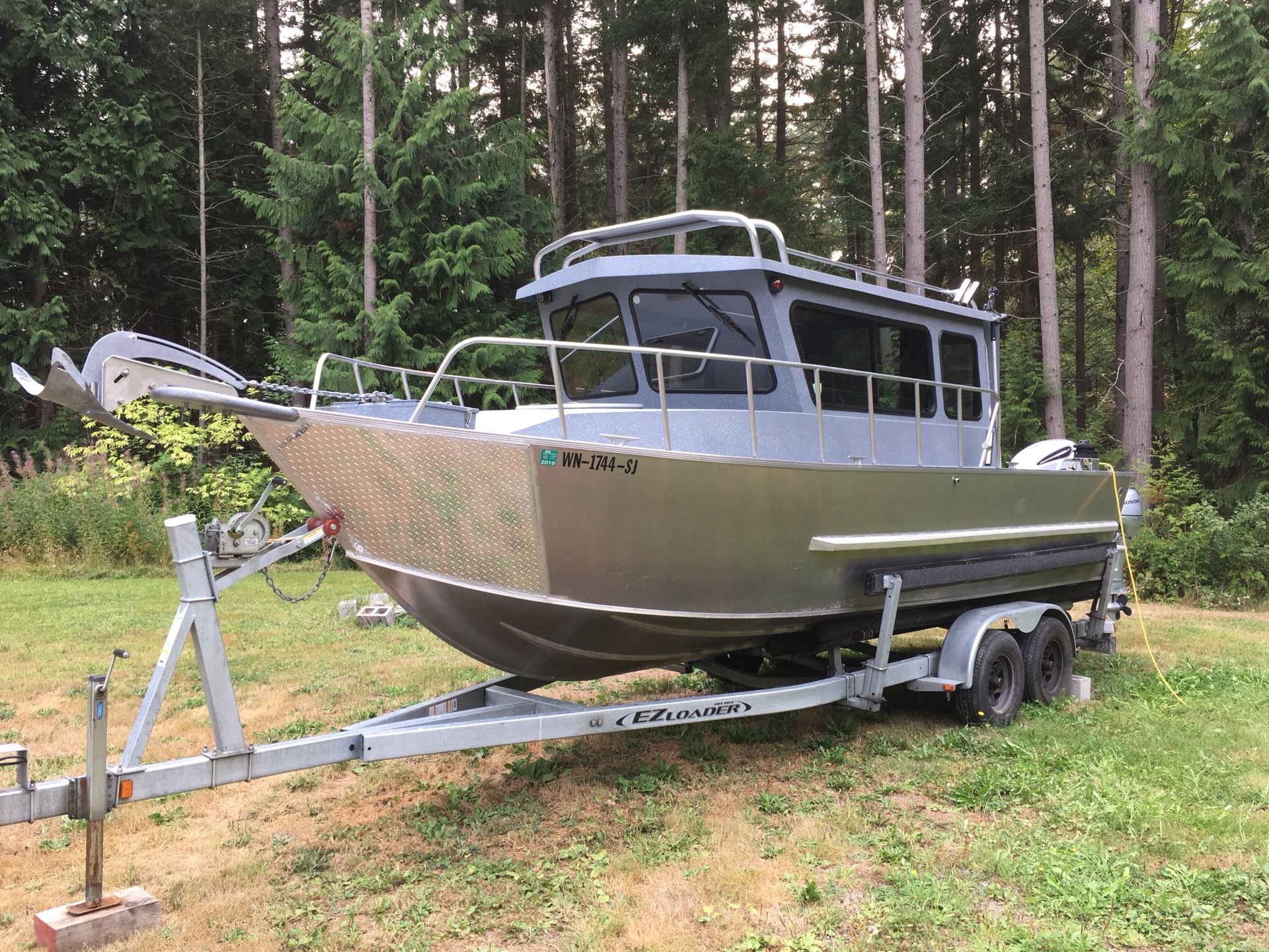 2016 Raider 2484 for Sale in Camano Island, WA - OfferUp