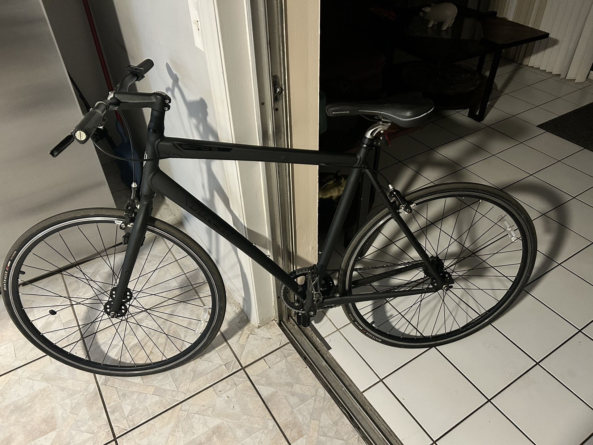 Trek clearance soho sales cheapest
