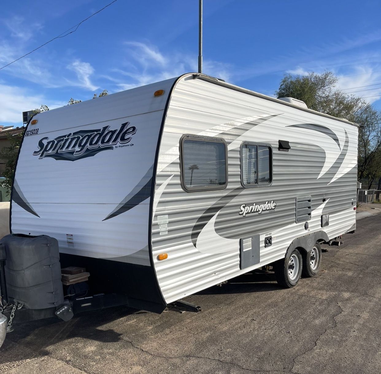 2015 Keystone Springdale 189FLWE for Sale in Scottsdale, AZ - OfferUp