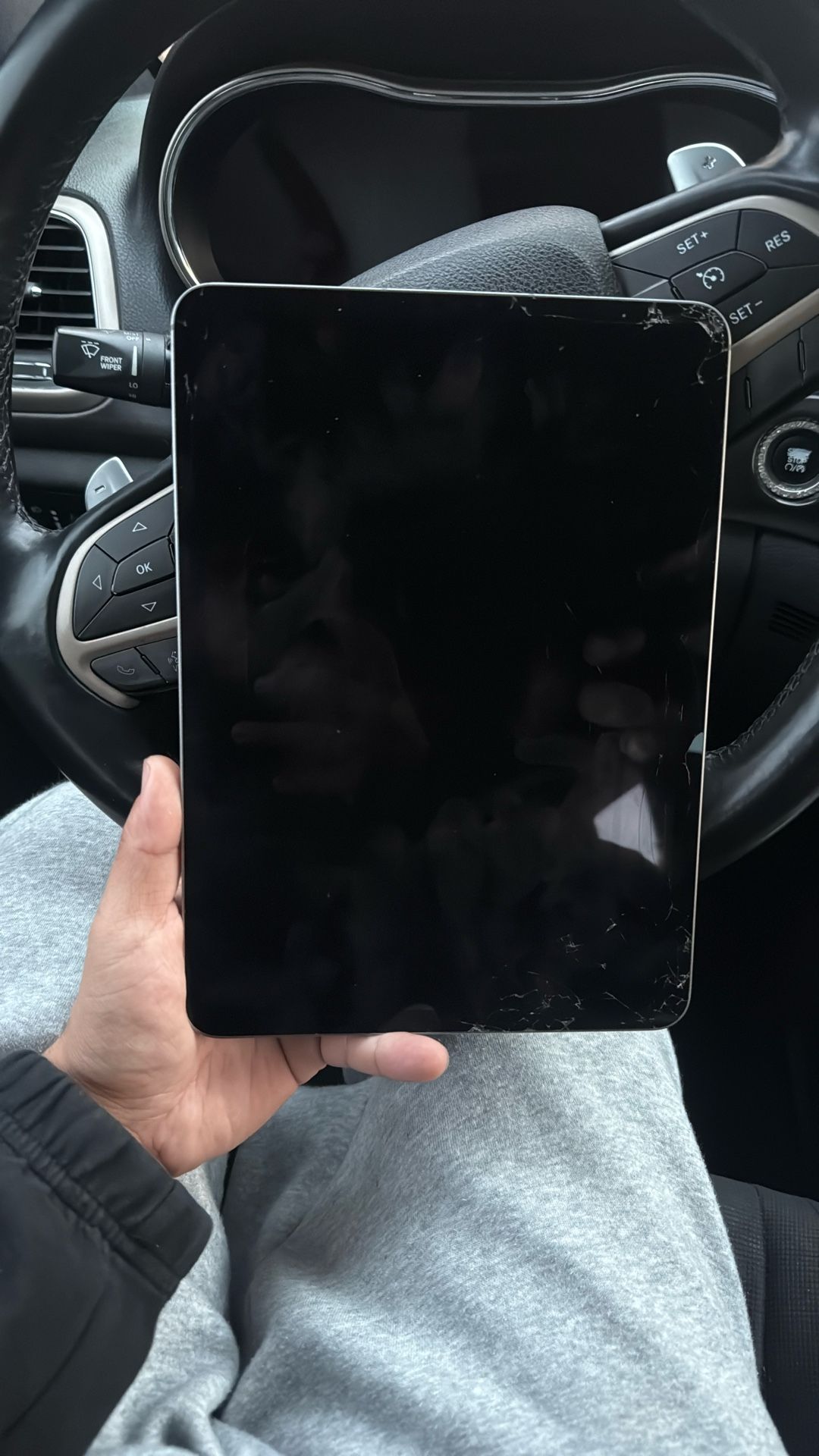 Broken IPad Pro for Sale in Tucson, AZ - OfferUp