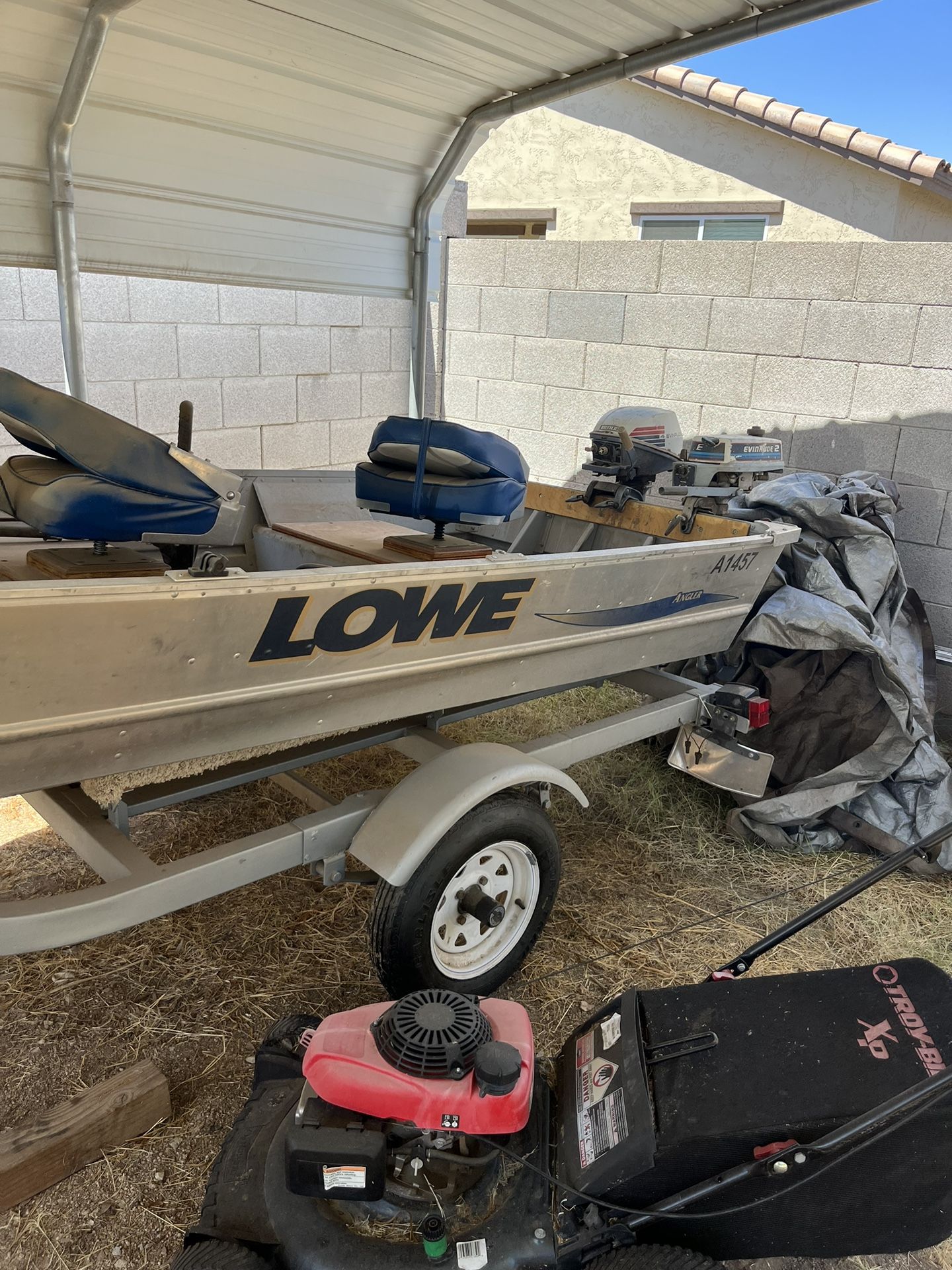 2010 Lowe 14 Foot Aluminum Boat for Sale in Glendale, AZ - OfferUp