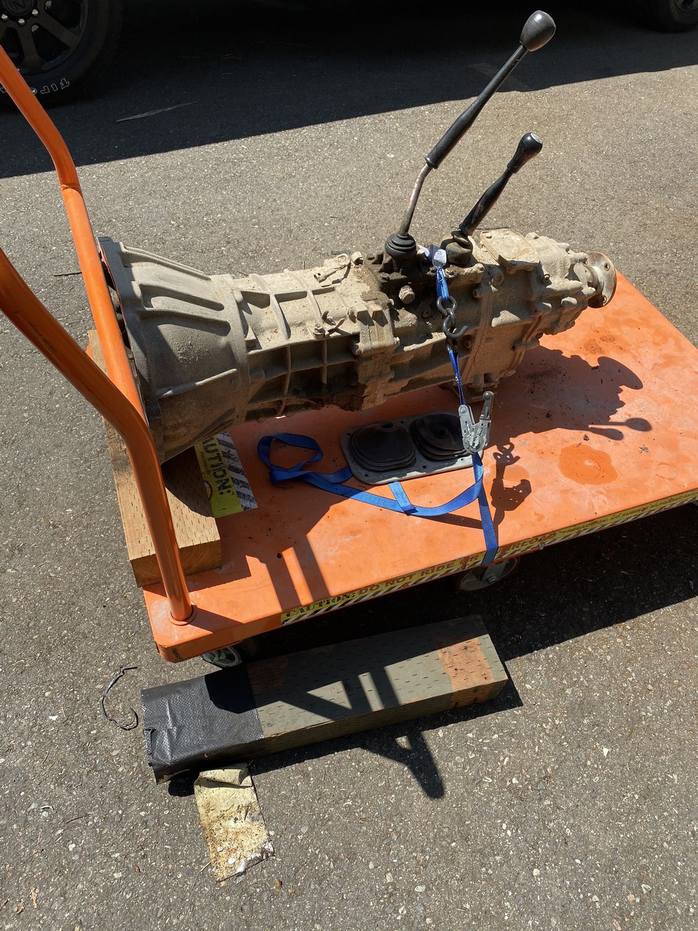 1987 Toyota Turbo R151F Transmission and Tcase for Sale in Arlington ...