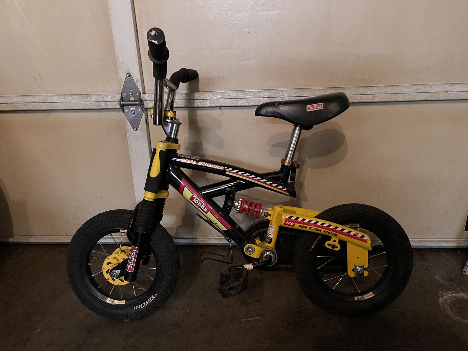 Tonka Dual Shock Kids Mountain Mini Bike Tonka Suspension Shock Mighty Bike120 for Sale in ...