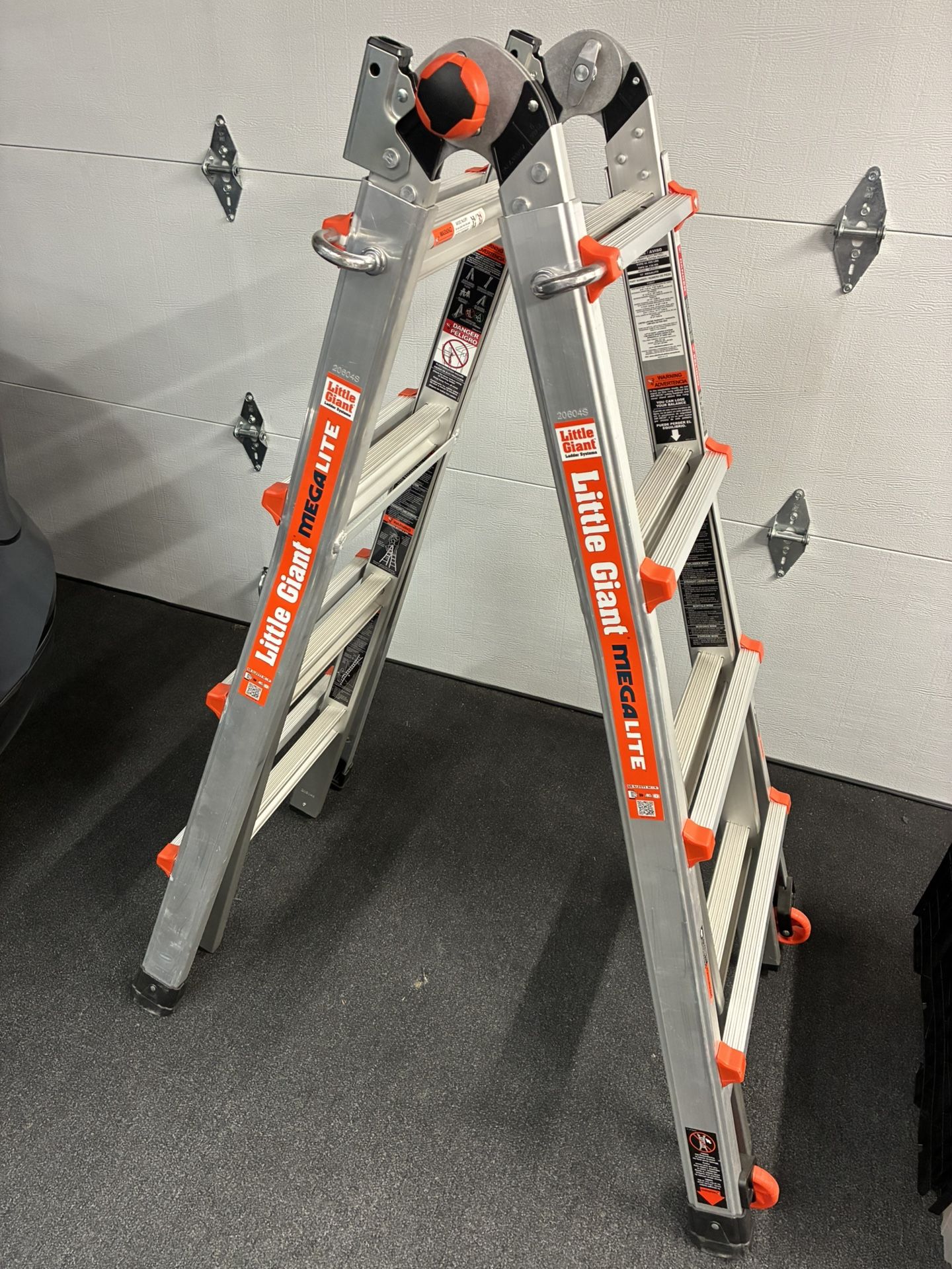 Little Giant mega lite Ladder for Sale in Anaheim, CA - OfferUp