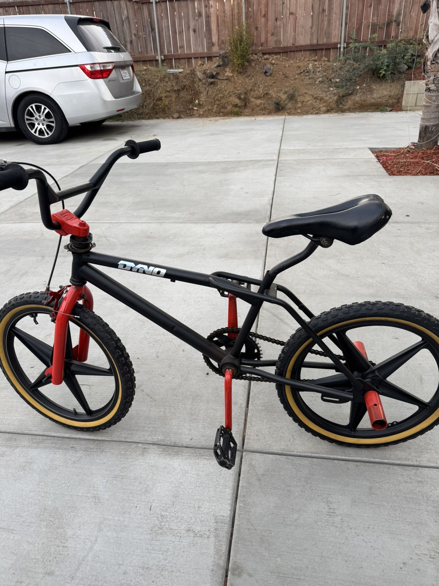 Red And Black 1994 GT BMX Bike With Some Dyno Parts. for Sale in Covina ...