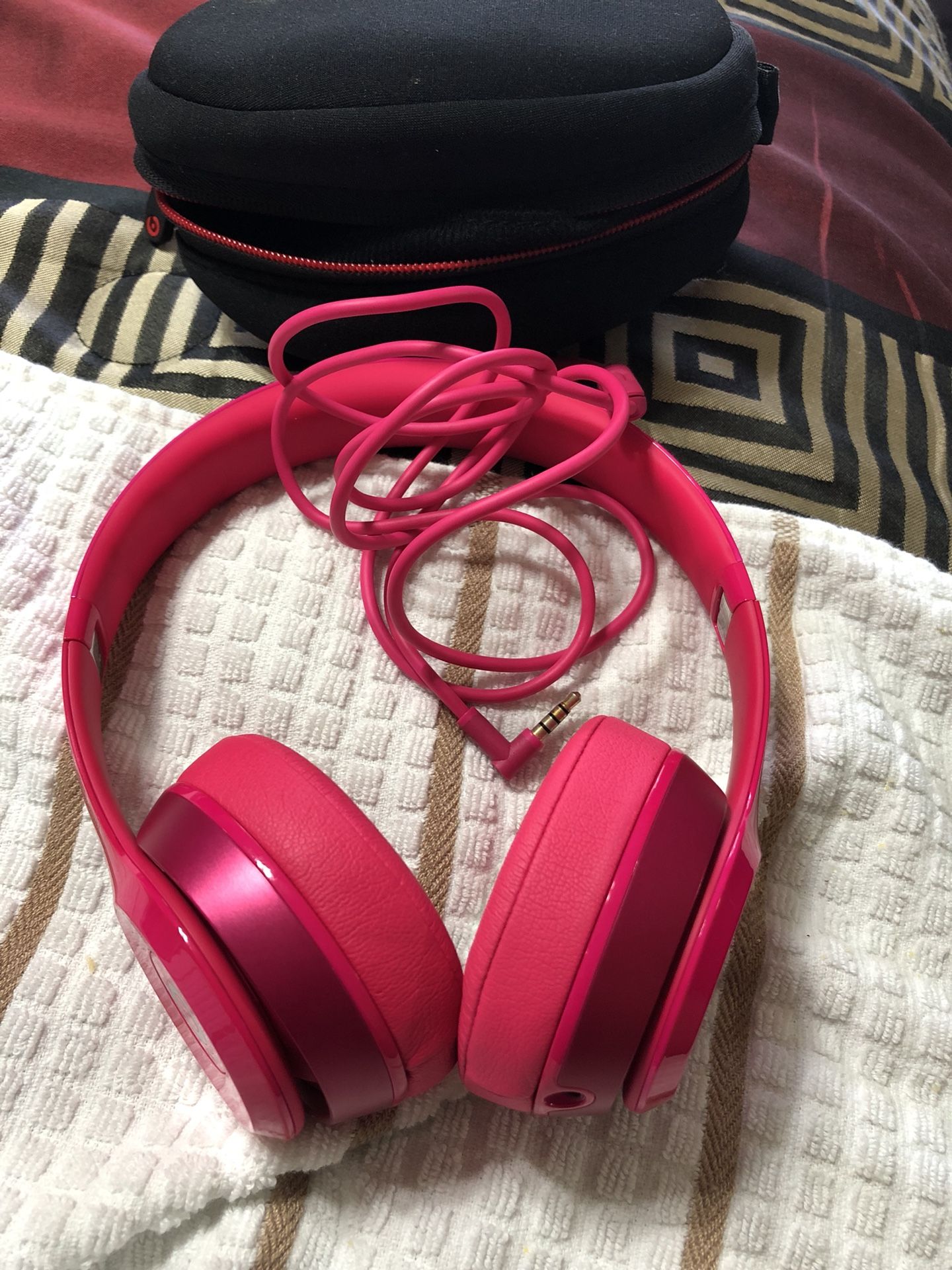 Beats Headphones Pink