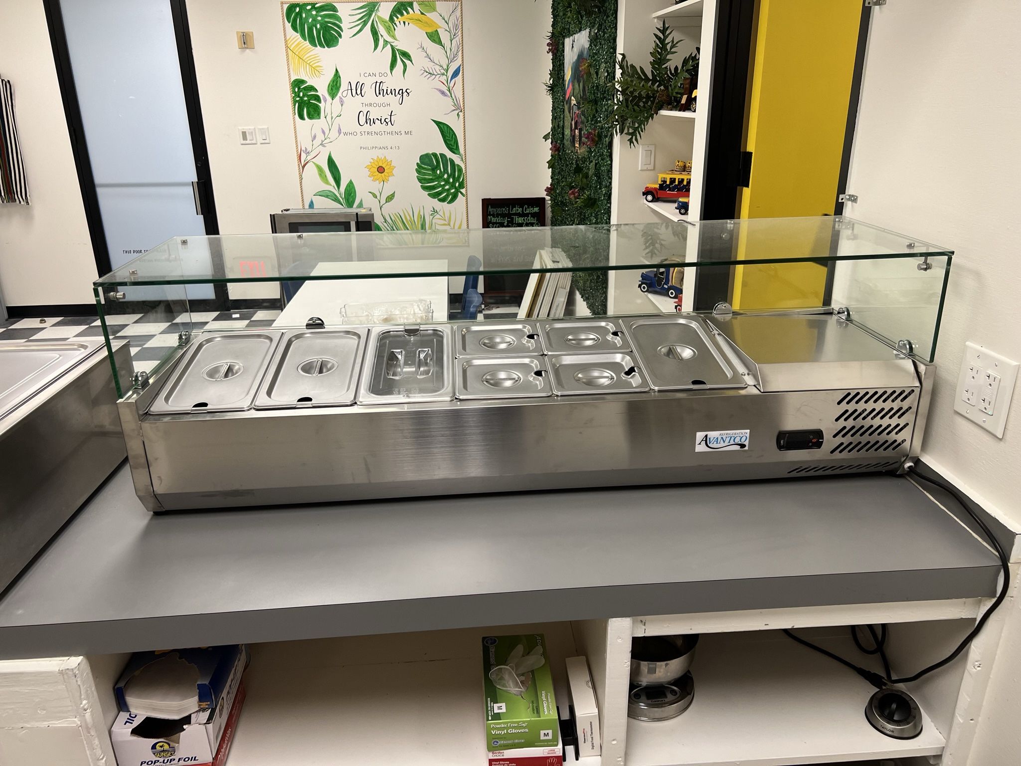 Avantco Refrigerated Prep Rail for Sale in Houston, TX - OfferUp