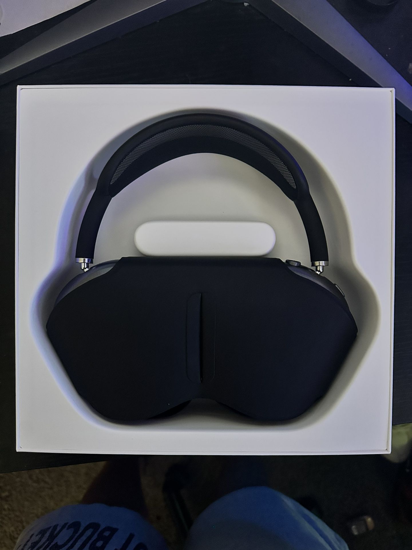 AirPod Max for Sale in Sacramento, CA - OfferUp